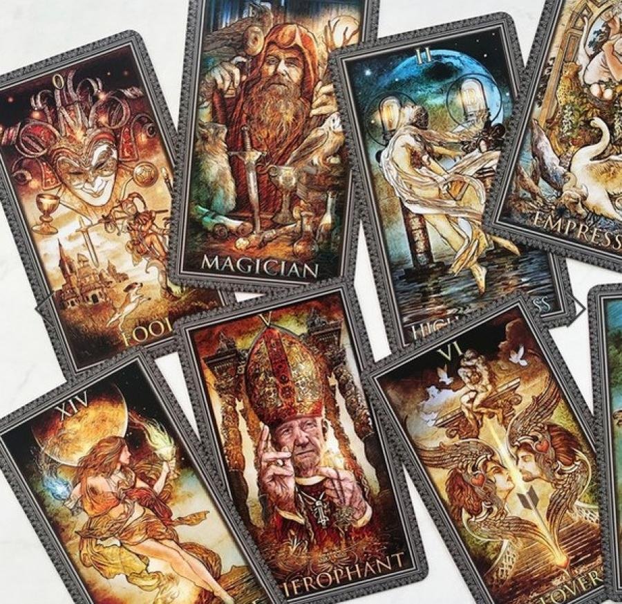 Anita Médium | Le Magicien Maître de la Manifestation et de la Créativité